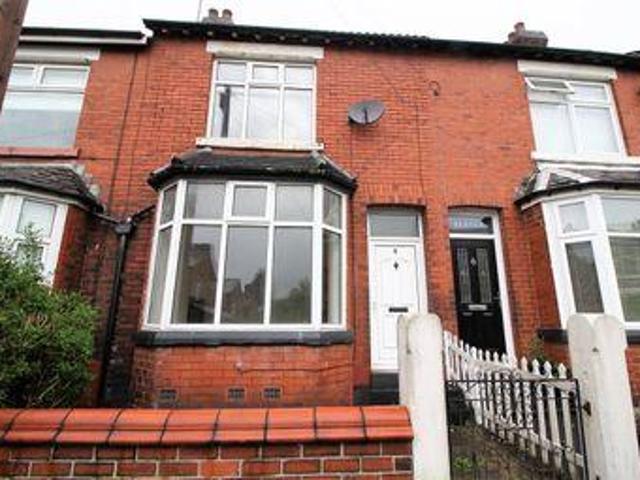 3 Bedrooms Semi detached house for rent in Brookfield, Prestwich, Manchester M25