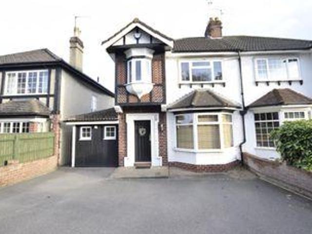 3 Bedrooms Semi detached house for rent in Bromley Heath Road, Bristol BS16