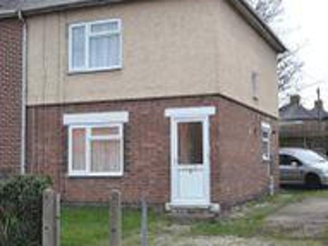3 Bedrooms Semi detached house for rent in Bury Road, Leamington Spa CV31