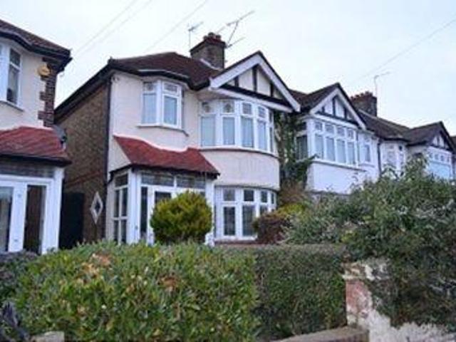 3 Bedrooms Semi detached house for rent in Bury Street West, London N9