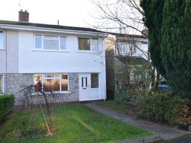 3 Bedrooms Semi detached house for rent in Gelli Deg, Rhiwbina, Cardiff. CF14