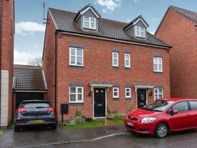 3 Bedrooms Semi detached house for rent in Girton Way, Mickleover, Derby DE3