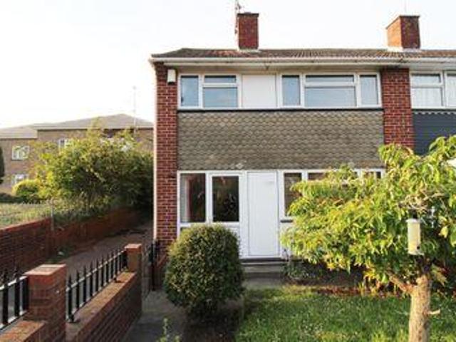 3 Bedrooms Semi detached house for rent in Grace Drive, Kingswood, Bristol BS15