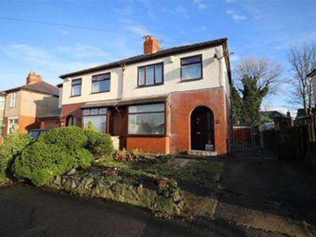 3 Bedrooms Semi detached house for rent in Greenway, Fulwood, Preston PR2