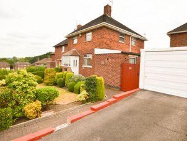 3 Bedrooms Semi detached house for rent in Greenwood Crescent, Sheffield S9