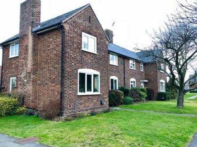 3 Bedrooms Semi detached house for rent in Green Lane, Sealand, Deeside CH5