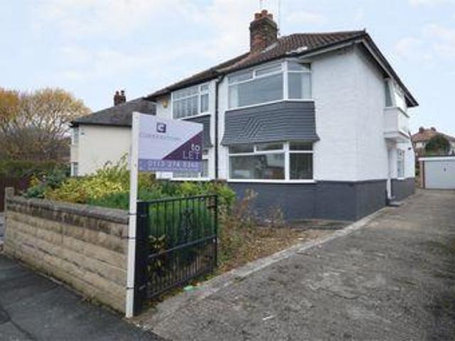 3 Bedrooms Semi detached house for rent in Green View, Meanwood, Leeds, West Yorkshire LS6