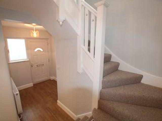 3 Bedrooms Semi detached house for rent in Dollis Hill Avenue, London NW2