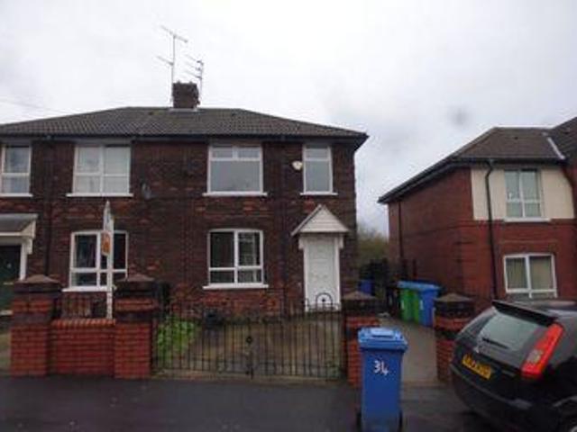 3 Bedrooms Semi detached house for rent in Daniel Fold, Meanwood OL12
