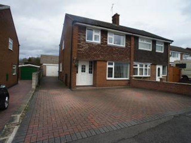 3 Bedrooms Semi detached house for rent in Drysdale Road, Mickleover, Derby DE3