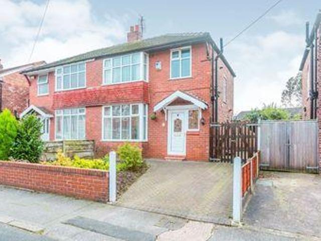 3 Bedrooms Semi detached house for rent in Endsleigh Road, Withington, Manchester M20