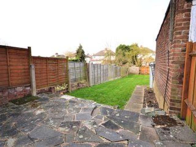 3 Bedrooms Semi detached house for rent in Engel Park, Mill Hill, London NW7