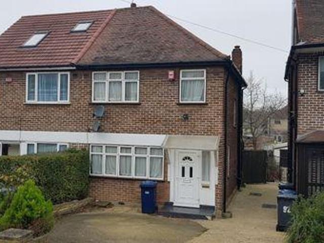 3 Bedrooms Semi detached house for rent in Engel Park, Mill Hill NW7