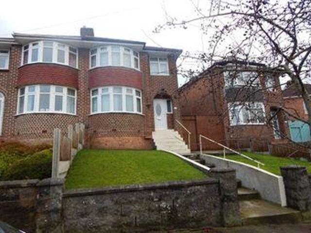 3 Bedrooms Semi detached house for rent in Edenhurst Road, Longbridge, Birmingham B31