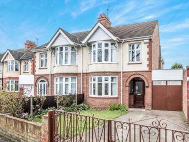 3 Bedrooms Semi detached house for rent in Elstow Road, Elstow, Bedford MK42