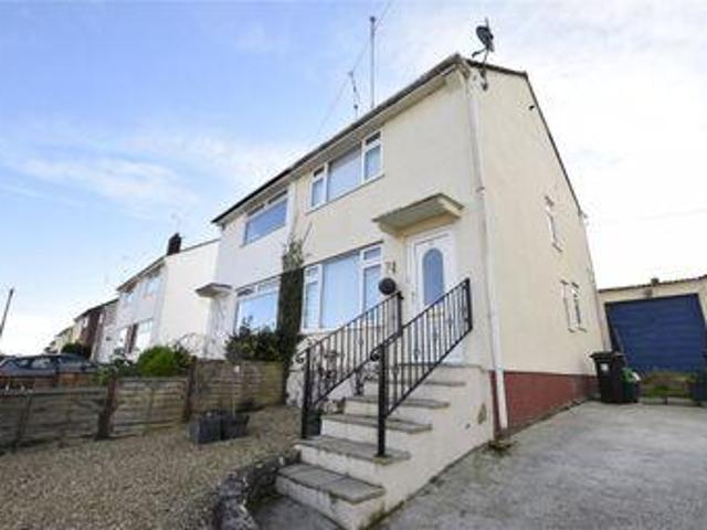 3 Bedrooms Semi detached house for rent in Fairlyn Drive, Bristol BS15