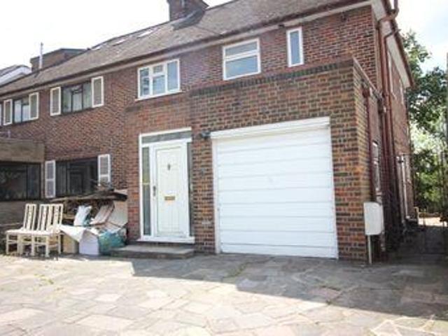 3 Bedrooms Semi detached house for rent in Fernside Av, Mill Hill NW7