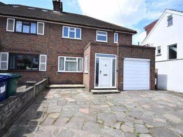 3 Bedrooms Semi detached house for rent in Fernside Avenue, London NW7