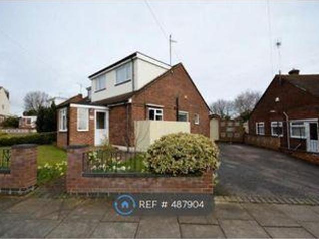 3 Bedrooms Semi detached house for rent in Filmer Road, Luton LU4