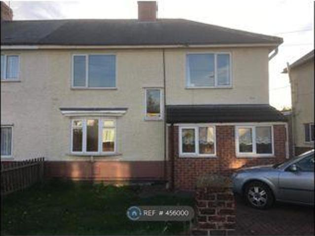 3 Bedrooms Semi detached house for rent in Firbeck Crescent, Worksop S81
