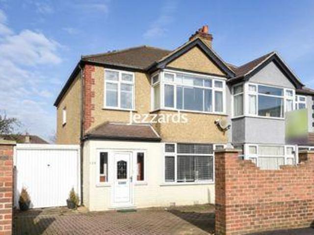 3 Bedrooms Semi detached house for rent in Hook Rise North, Surbiton KT6