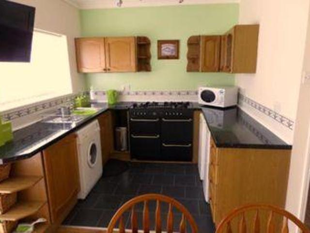 3 Bedrooms Semi detached house for rent in Hathaway Road, Coventry CV4