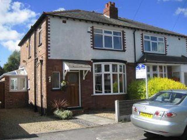 3 Bedrooms Semi detached house for rent in Hawthorn Road, Cheadle, Cheadle SK8