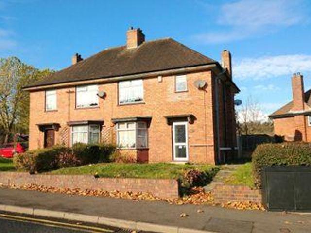 3 Bedrooms Semi detached house for rent in Hazel Road, Dudley DY1