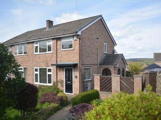 3 Bedrooms Semi detached house for rent in Haggstones Road, Oughtibridge S35