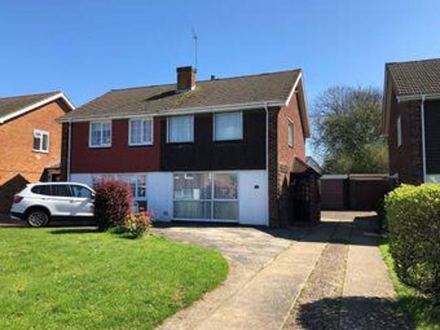 3 Bedrooms Semi detached house for rent in Harman Drive, Sidcup DA15