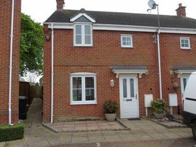 3 Bedrooms Semi detached house for rent in Harvey Close, Barwell, Leicester LE9