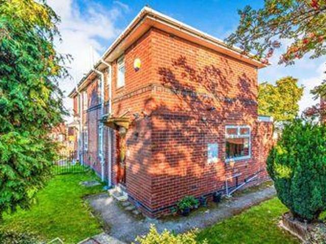 3 Bedrooms Semi detached house for rent in Haslehurst Road, Sheffield S2