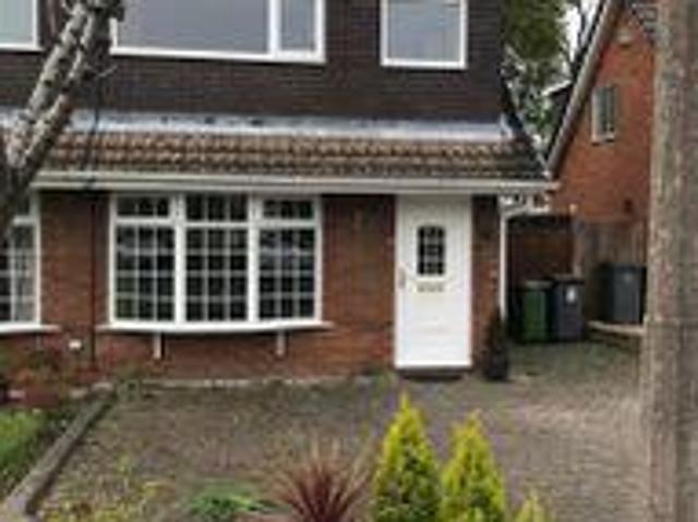 3 Bedrooms Semi detached house for rent in Hillwood Close, Wirral CH63