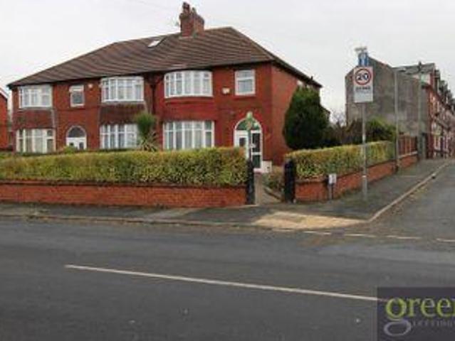 3 Bedrooms Semi detached house for rent in Lower Broughton Road, Salford M7