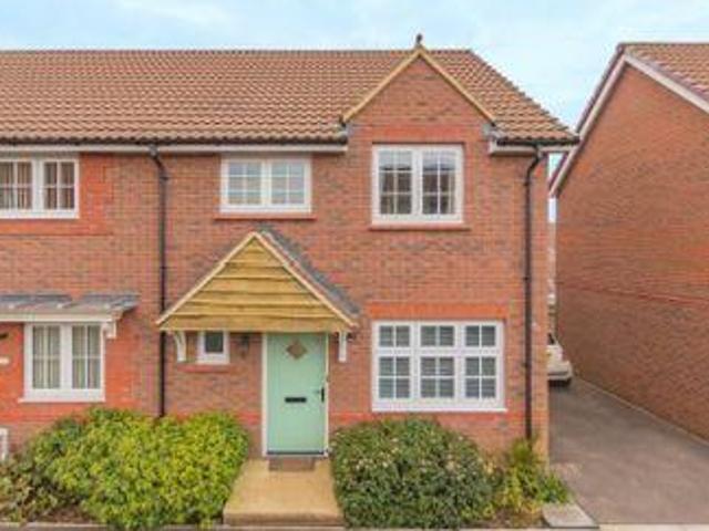 3 Bedrooms Semi detached house for rent in Leader Street, Cheswick Village, Bristol BS16