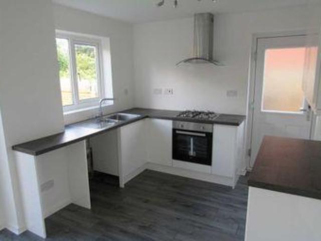 3 Bedrooms Semi detached house for rent in Lloyd Drive, Greasby, Wirral CH49