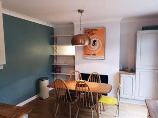 3 Bedrooms Semi detached house for rent in Mackie Avenue, Brighton BN1