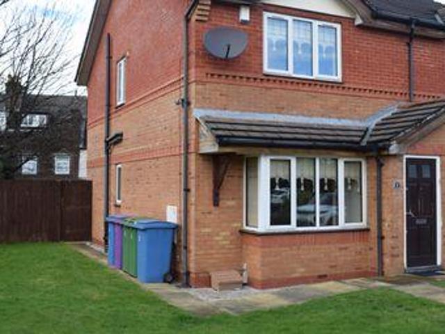 3 Bedrooms Semi detached house for rent in Magnus Close, Liverpool L13