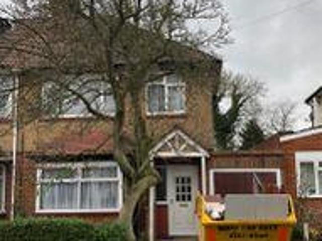 3 Bedrooms Semi detached house for rent in Manor Way, Harrow HA2