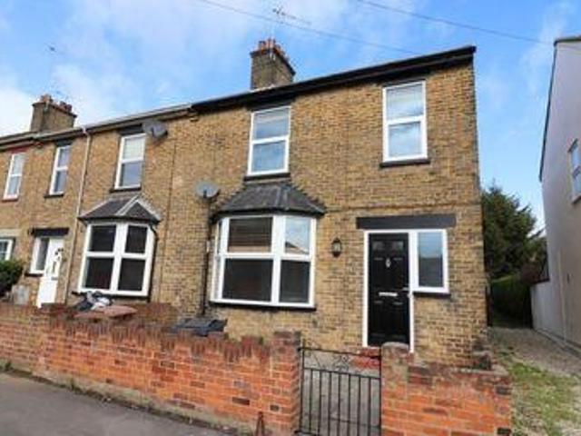 3 Bedrooms Semi detached house for rent in Marconi Road, Chelmsford CM1