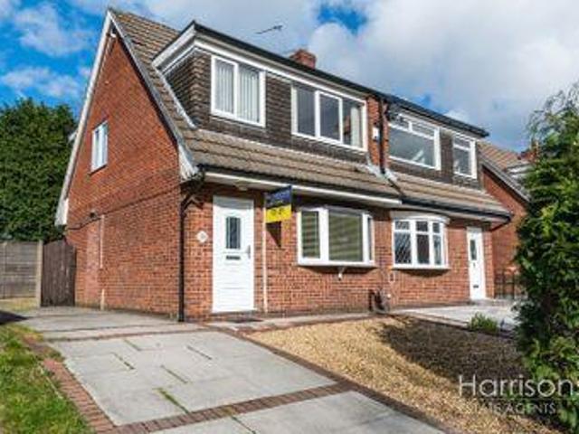 3 Bedrooms Semi detached house for rent in Marlbrook Drive, Daisy Hill, Westhoughton, Bolton, Lancashire. BL5