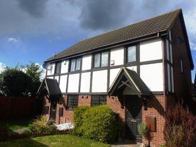 3 Bedrooms Semi detached house for rent in Martingale Close, Cambridge CB4