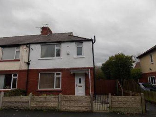 3 Bedrooms Semi detached house for rent in Mason Street, Horwich, Bolton BL6