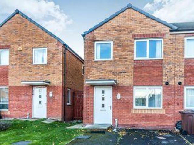 3 Bedrooms Semi detached house for rent in Metcombe Way, Manchester M11