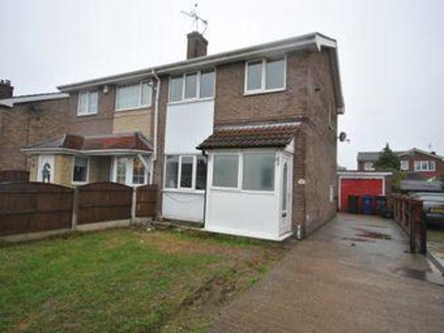 3 Bedrooms Semi detached house for rent in Measham Drive, Stainforth, Doncaster DN7