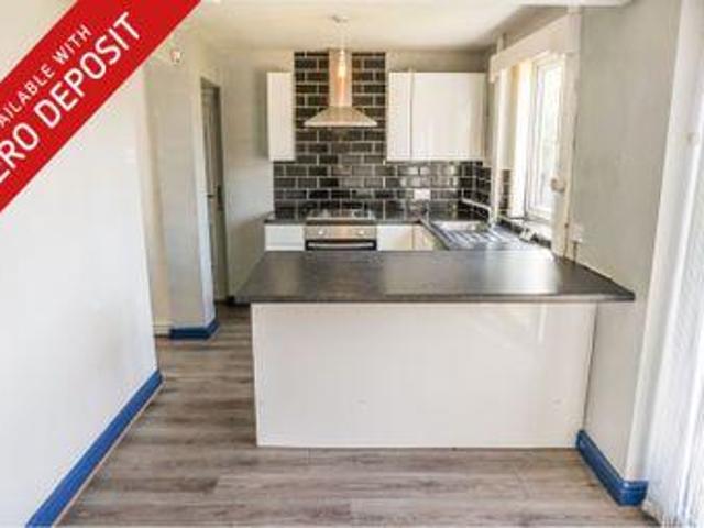 3 Bedrooms Semi detached house for rent in Mellalieu Street, Manchester M24