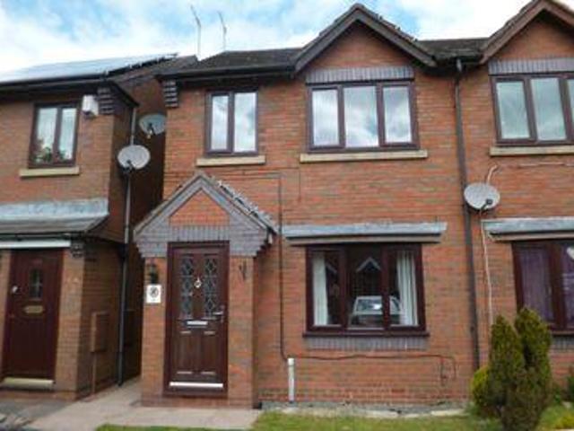 3 Bedrooms Semi detached house for rent in Melrose Avenue, Stone ST15