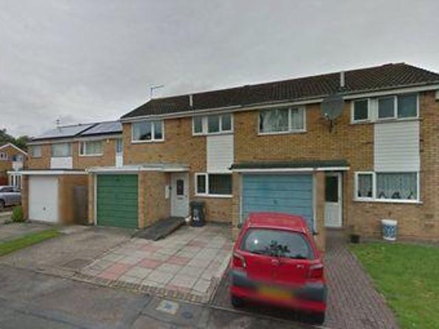 3 Bedrooms Semi detached house for rent in Milton Crescent, Leicester LE4