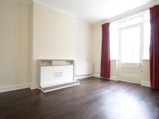3 Bedrooms Semi detached house for rent in Nethercourt Avenue, London N3