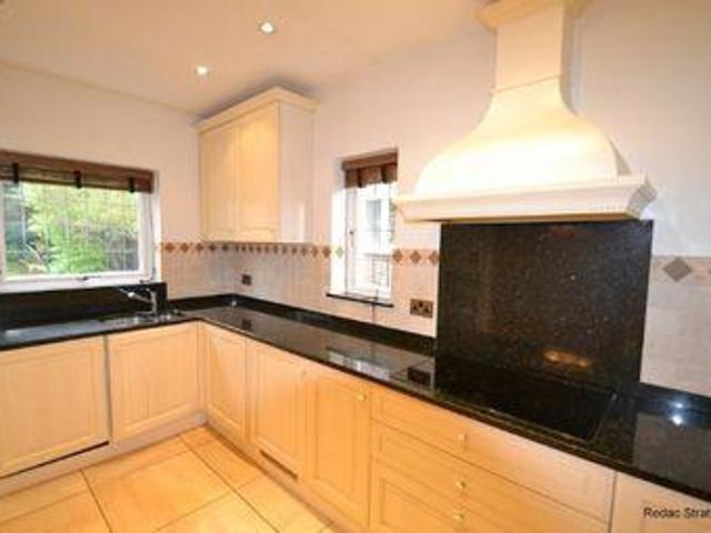 3 Bedrooms Semi detached house for rent in Newark Way, Hendon, London NW4